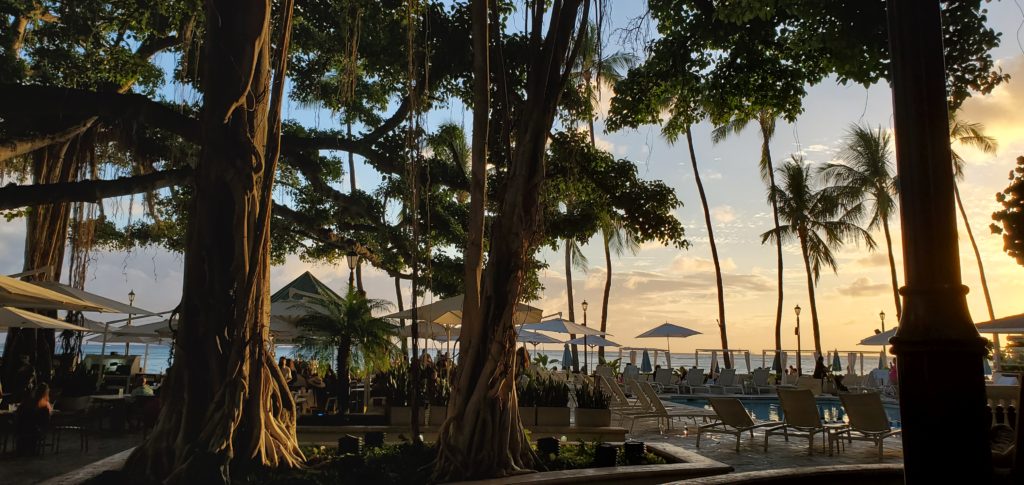 Cheap Flights: Dallas to/from Honolulu, Maui, or Kona $343-$353 r/t ...